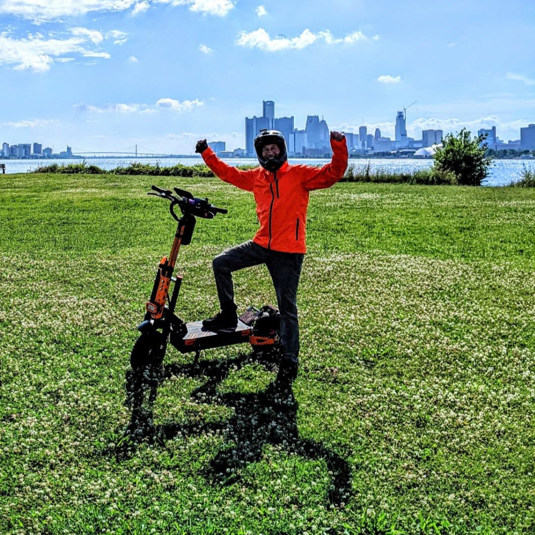 ZSNAKE Z39 All-Terrain Electric Scooter 13" Tires | TopRiding